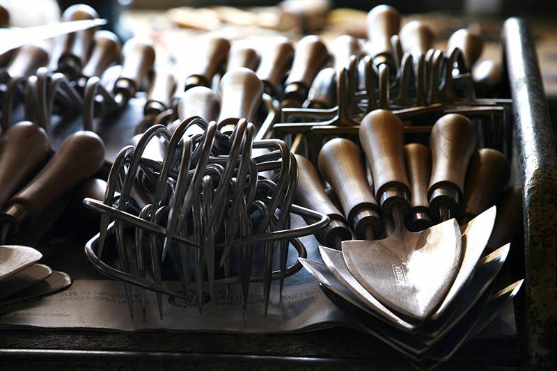 Sneeboer Hand-Forged Garden Tools