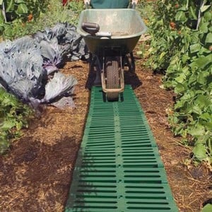 Plastic Garden Tracks - Harrod Horticultural (UK)