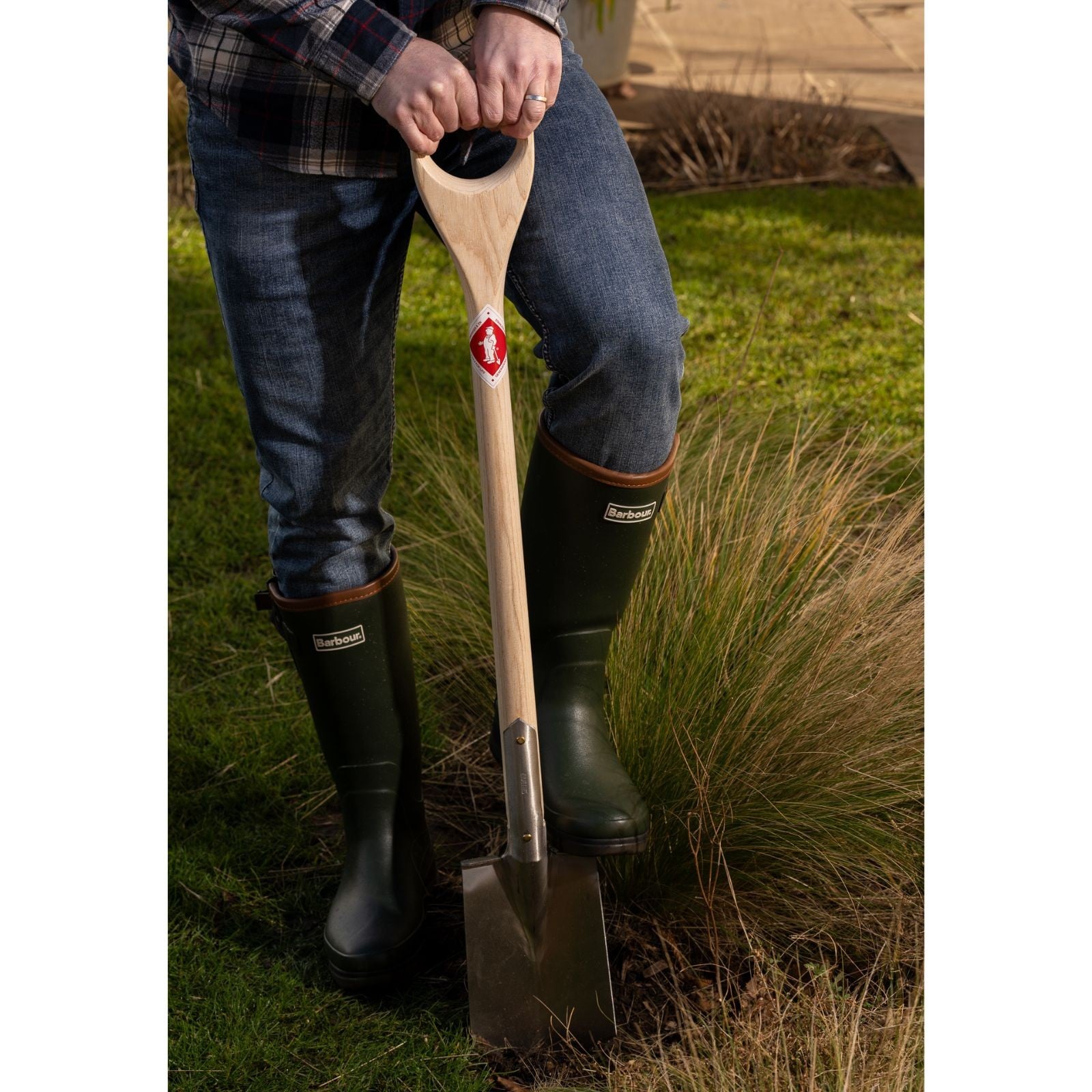 Sneeboer Border Spade with Steps and D-Handle - Harrod Horticultural