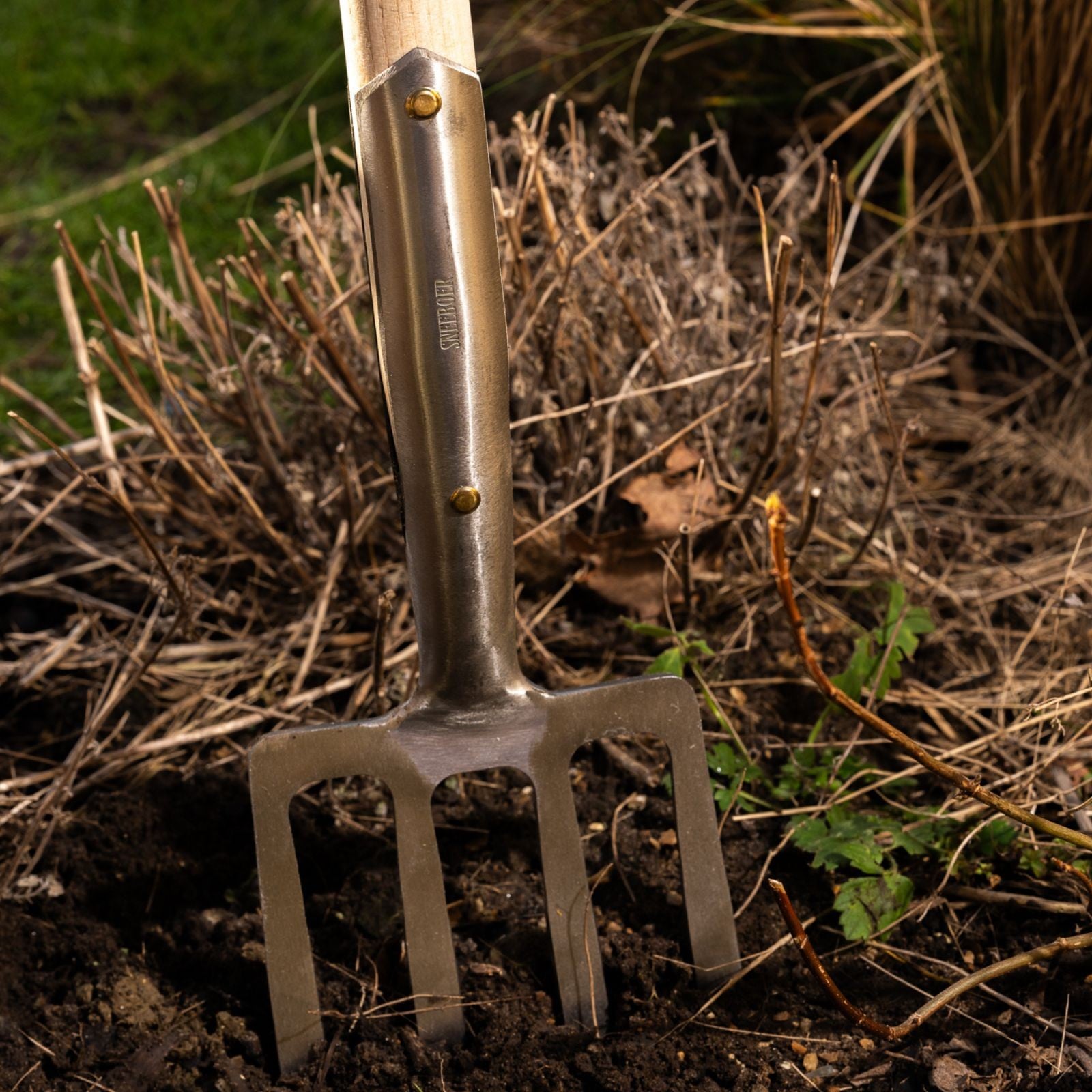 Sneeboer Border Fork 4t with D-handle - Harrod Horticultural