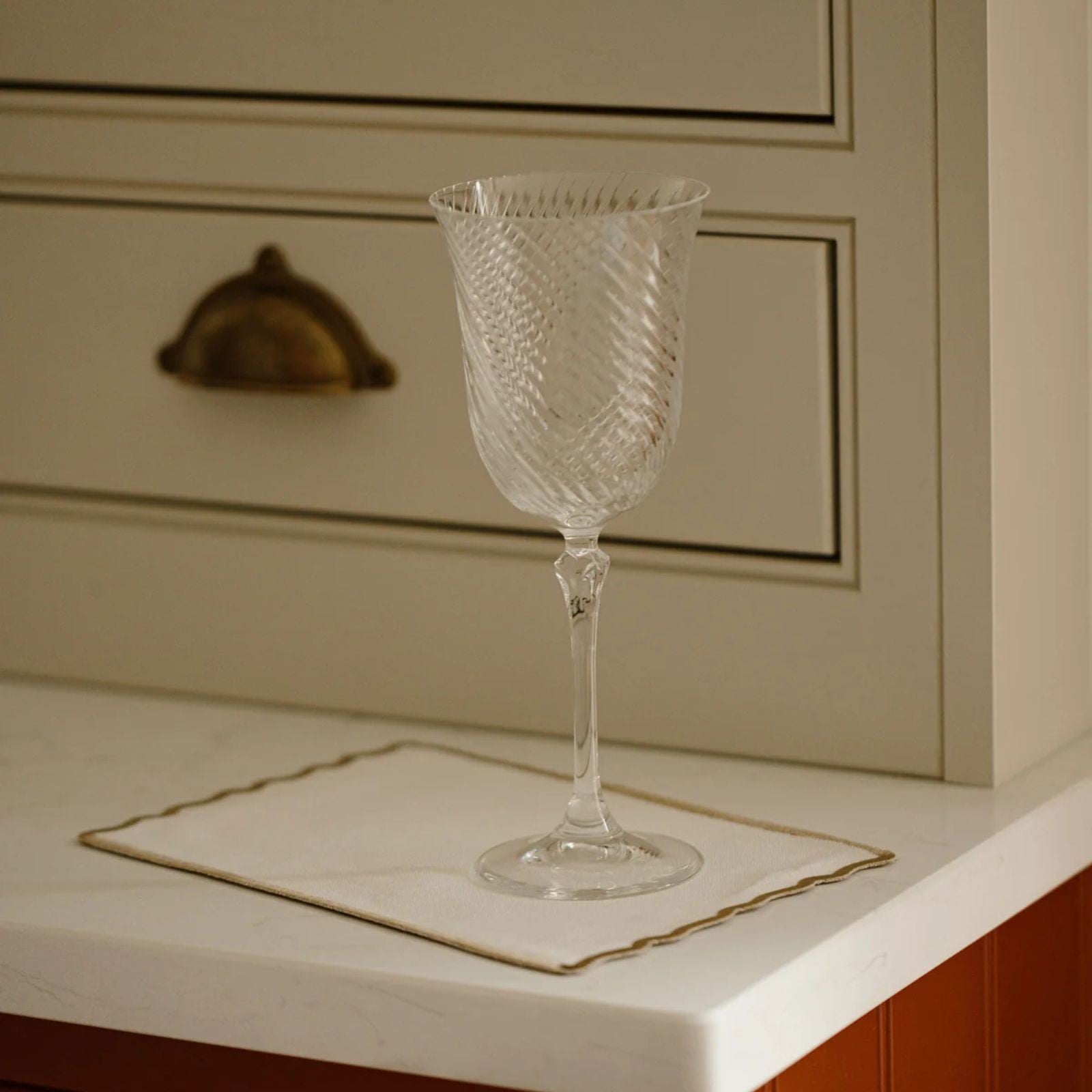 Julia Twisted Crystal Red Wine Glasses - Harrod Horticultural