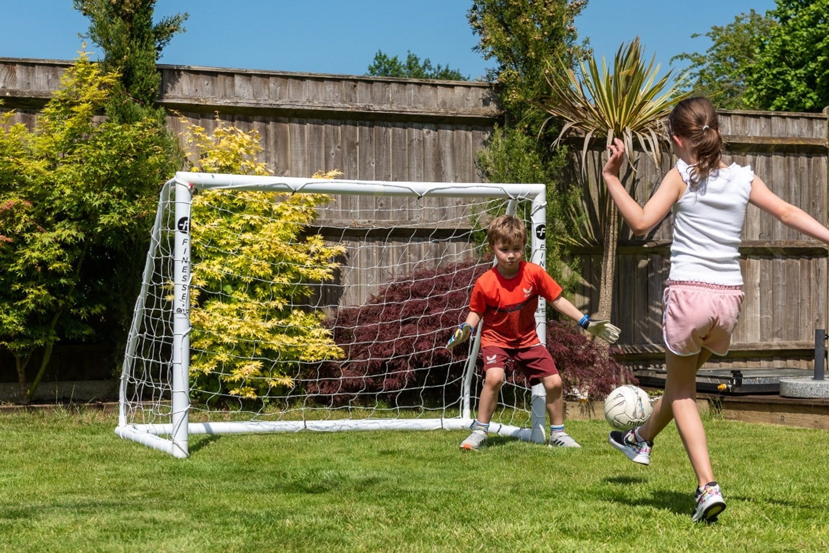 Finesse Standard Garden Goal - Harrod Horticultural