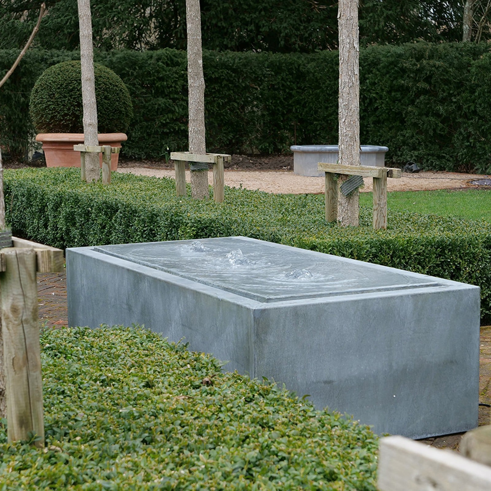Qube Water Features - Harrod Horticultural