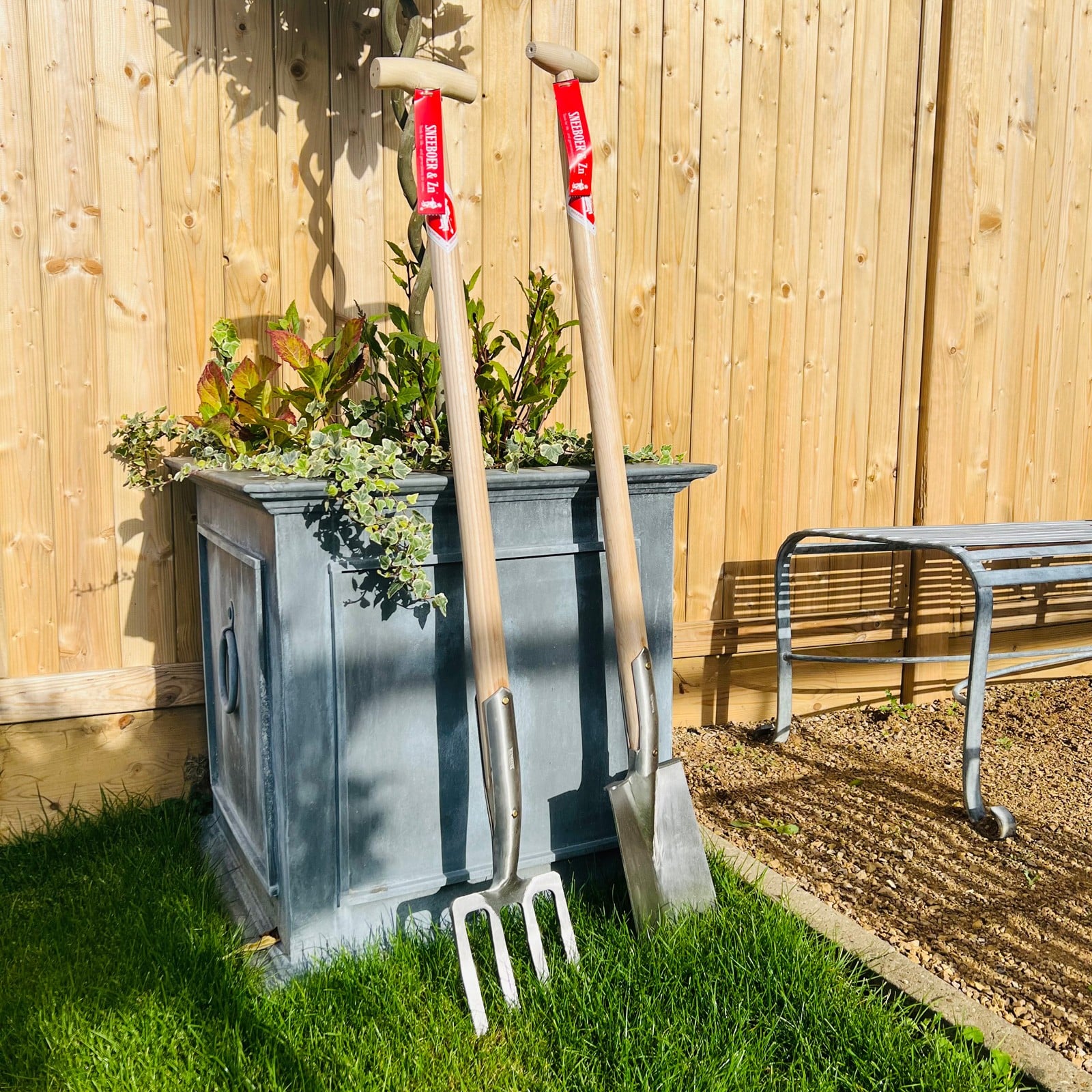 Set of 2 Sneeboer Long Tools - Harrod Horticultural