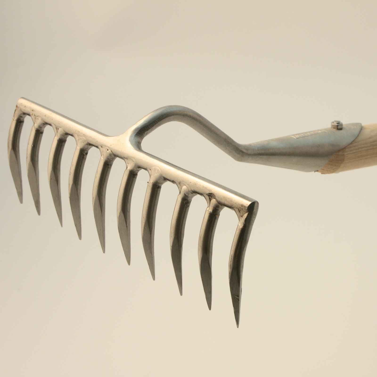 Sneeboer Narrow Tine Rake - 10 Tine - Harrod Horticultural (UK)