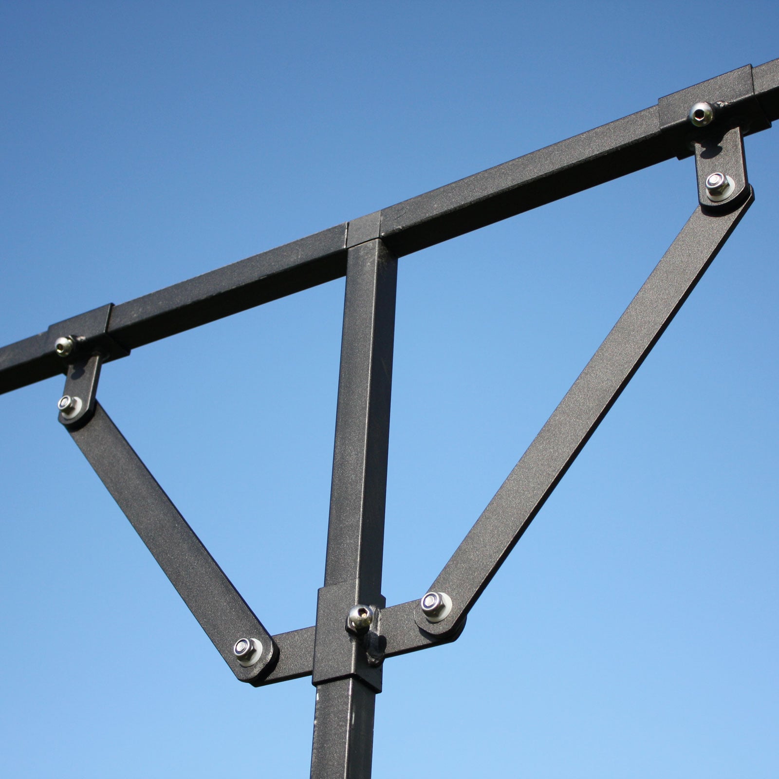 Steel Fruit Cage Braces - Harrod Horticultural (UK)