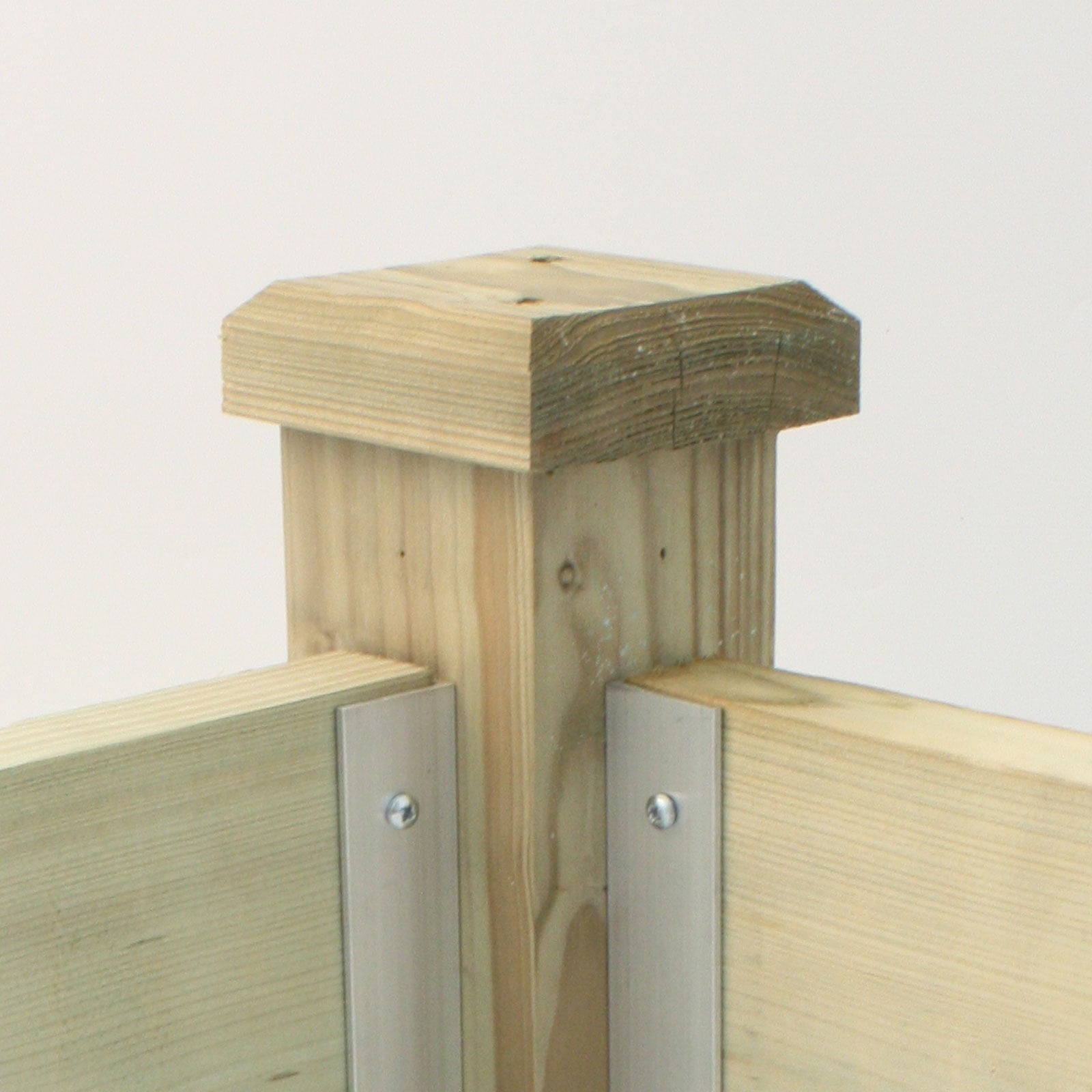Superior Raised Bed Corner Post Cap - Harrod Horticultural